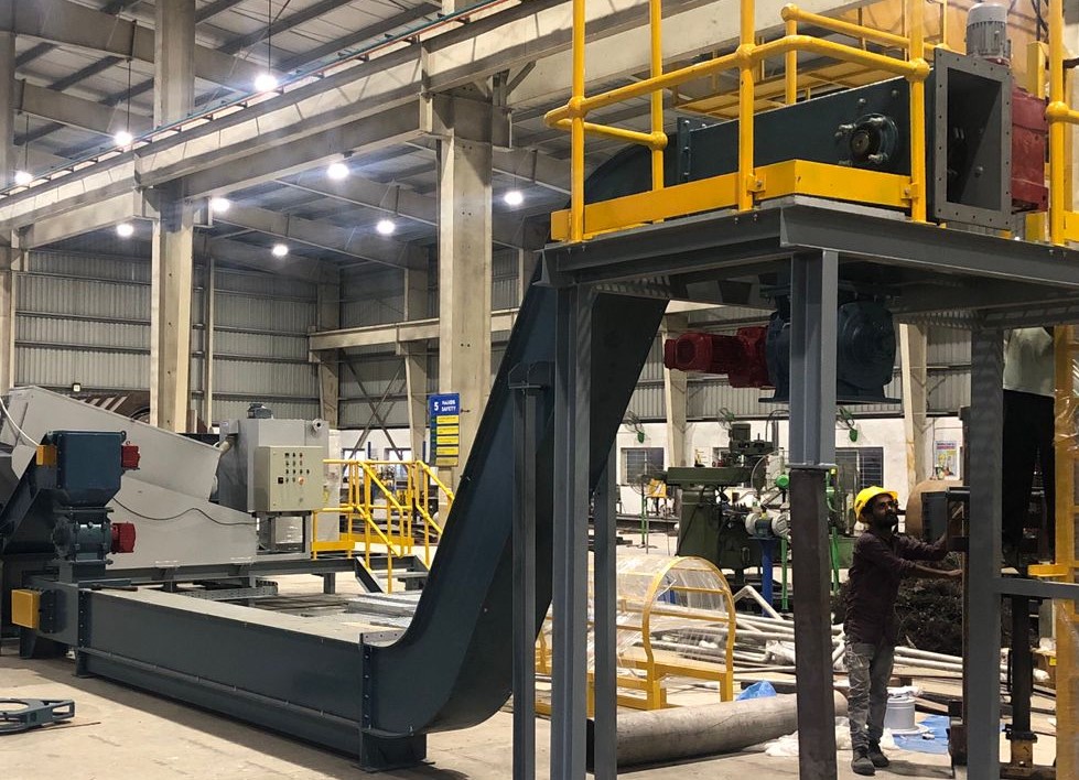 CV-105 : Predryer Conveyor — Reverse Coal Demonstration Plant Manual